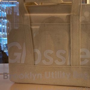 Glossier | Bags | Glossier Limited Edition Brooklyn Utility Tote Bag ...